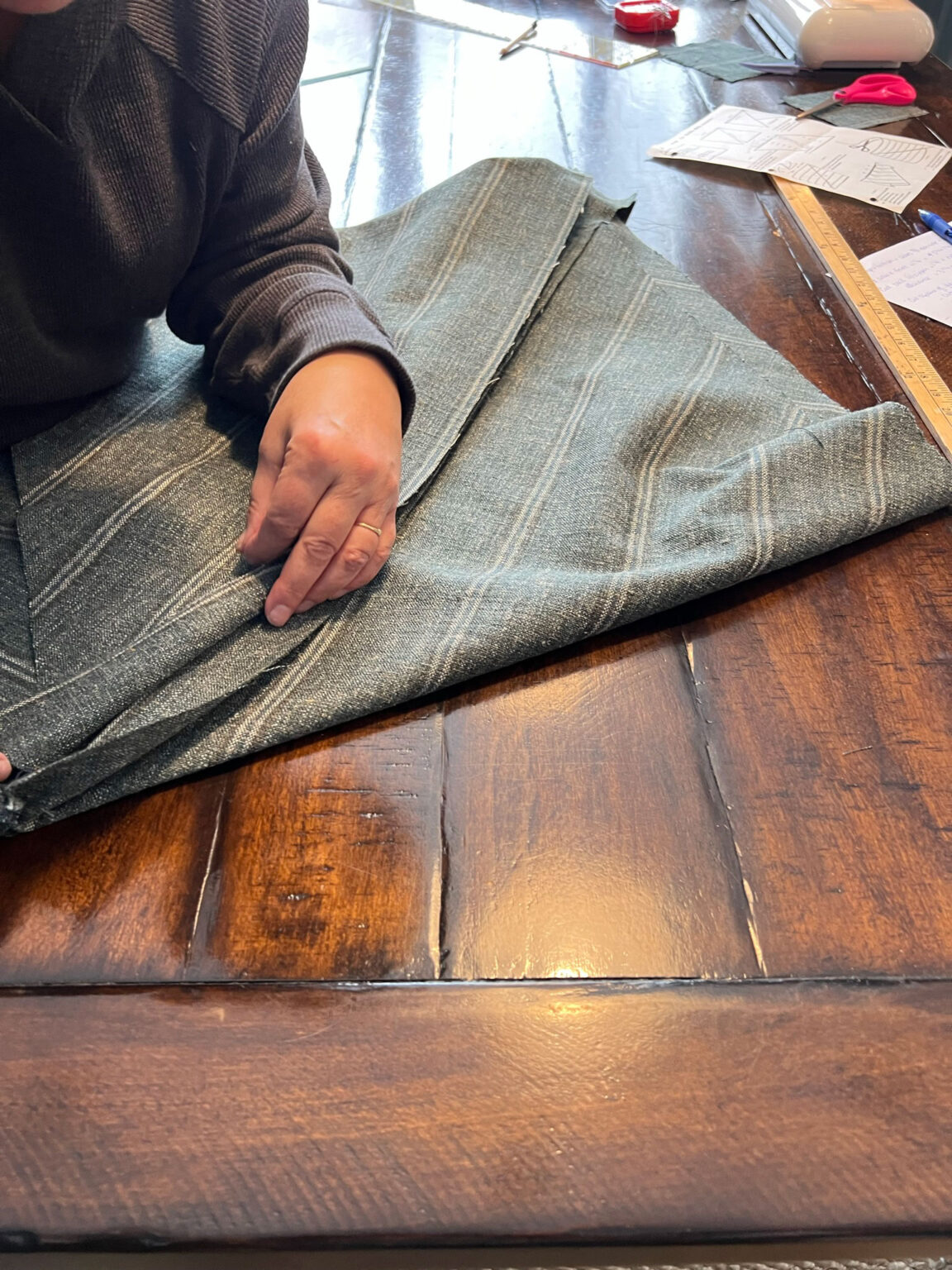 DIY Bench Seat Cushion - Erin Zubot Design