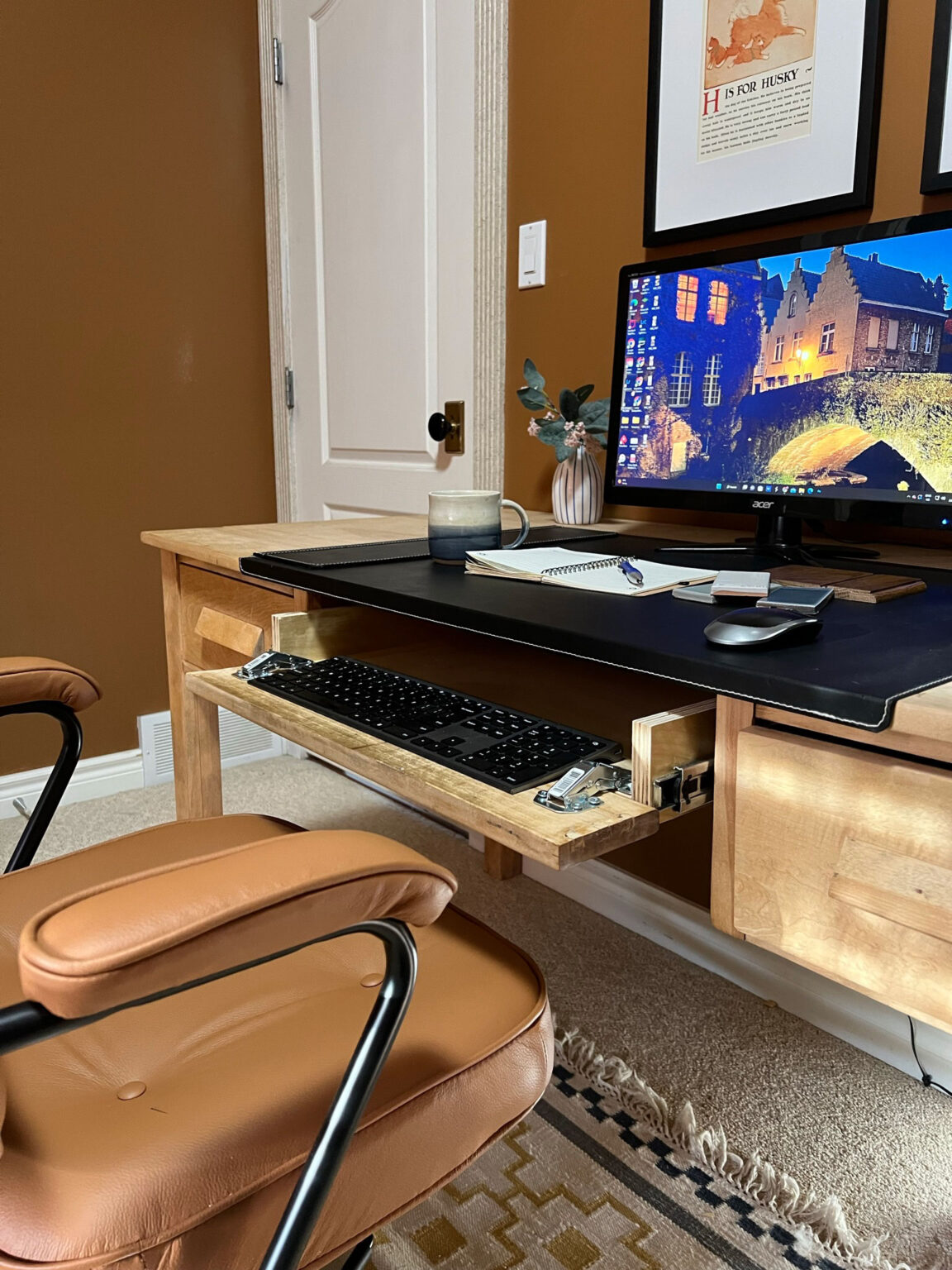How To Build a Custom DIY Built-In Computer Desk - Erin Zubot Design