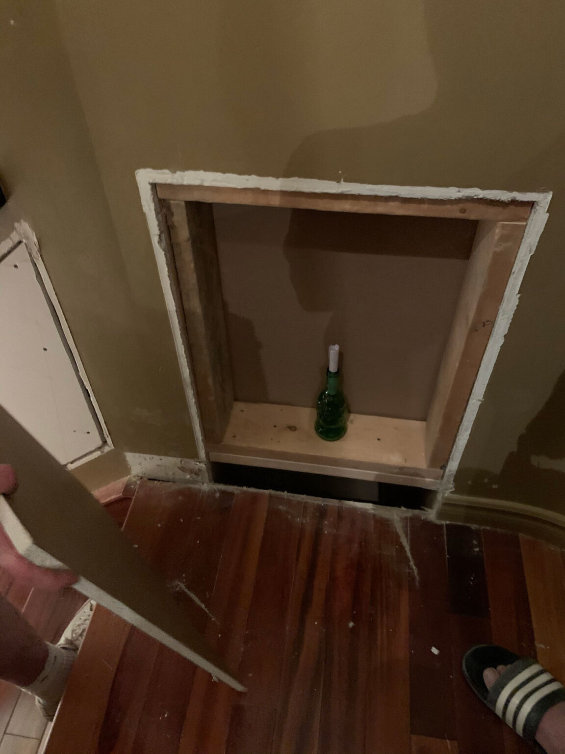 How to install a DIY Staircase Runner - Erin Zubot Design